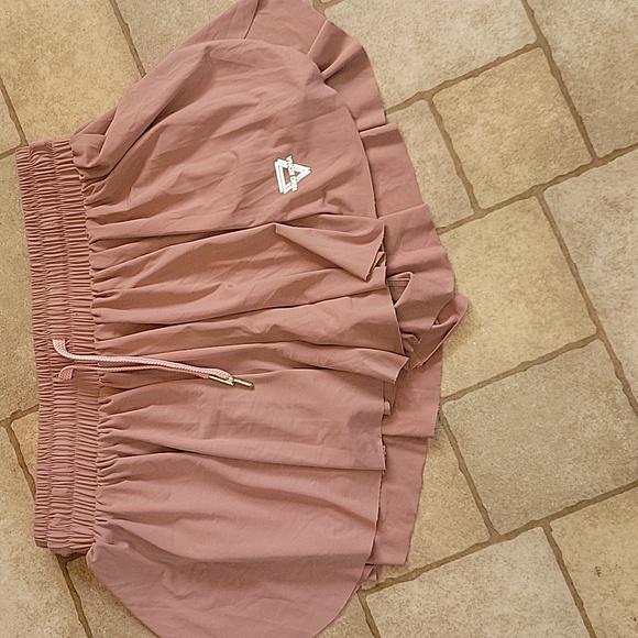 Keiki Kona | Shorts | Keiki Kona 2in Flowy Fitness Shorts | Poshmark